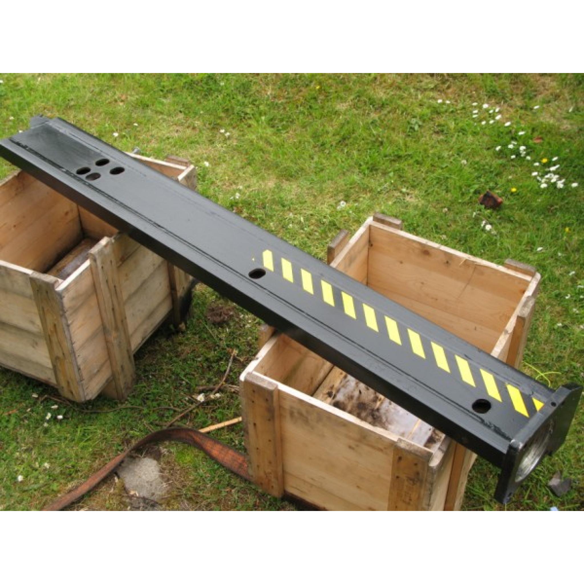 H370 9990 HIAB Leg beam